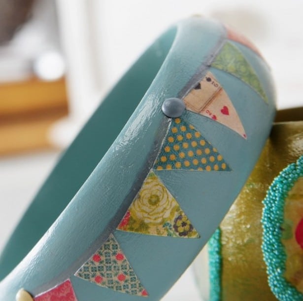 How to Make Bangle Bracelets - Mod Podge Rocks