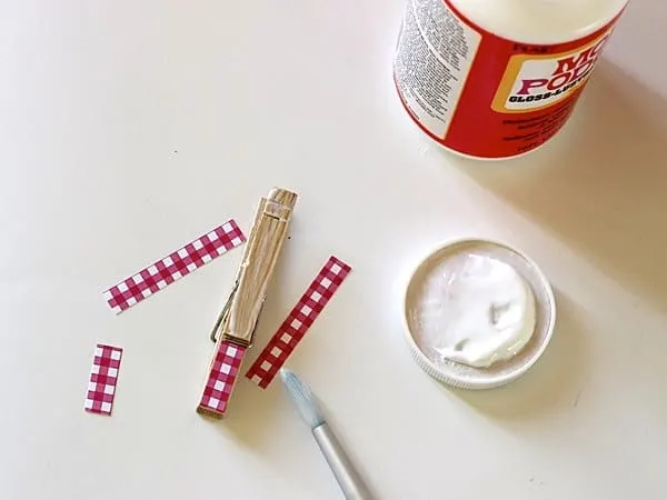 DIY Chip Clips from Clothespins - Mod Podge Rocks