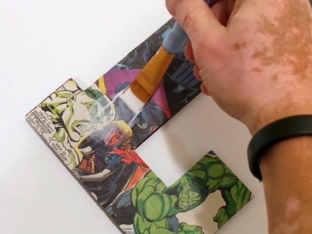 The Easiest Way to Make Comic Book Letters - Mod Podge Rocks