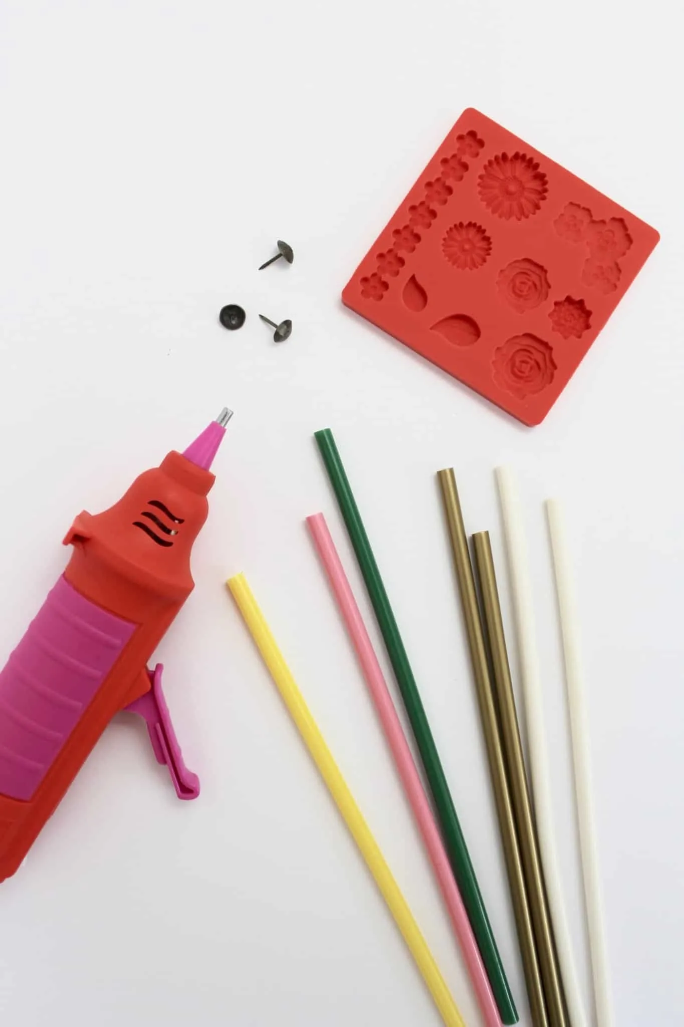 Decorative Push Pins Using Mod Podge Melts - Mod Podge Rocks