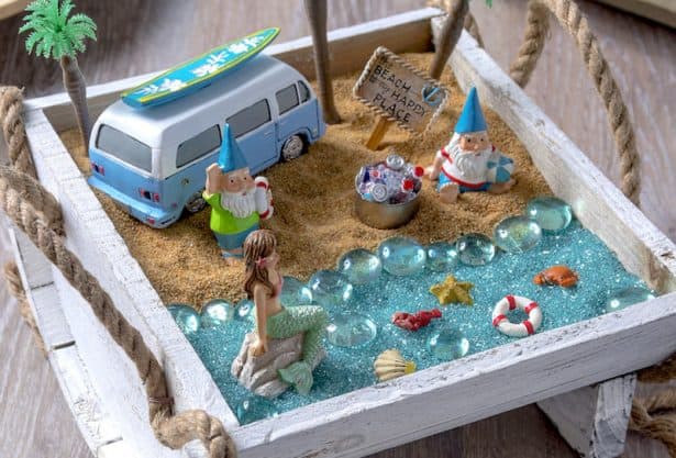 DIY Beach Decor: 45+ Ideas for a Coastal Home - Mod Podge Rocks
