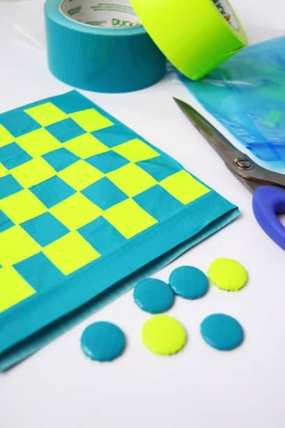 How to Make a DIY Checkers Game - Mod Podge Rocks