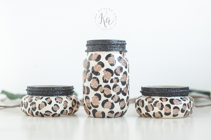 Painted Mason Jars: 75+ Easy to Make Ideas! - Mod Podge Rocks