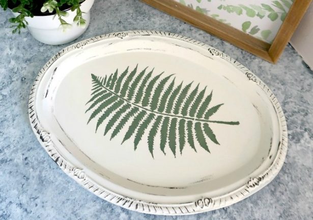 Painted Trays: 40 Projects to Decorate Your Home - Mod Podge Rocks