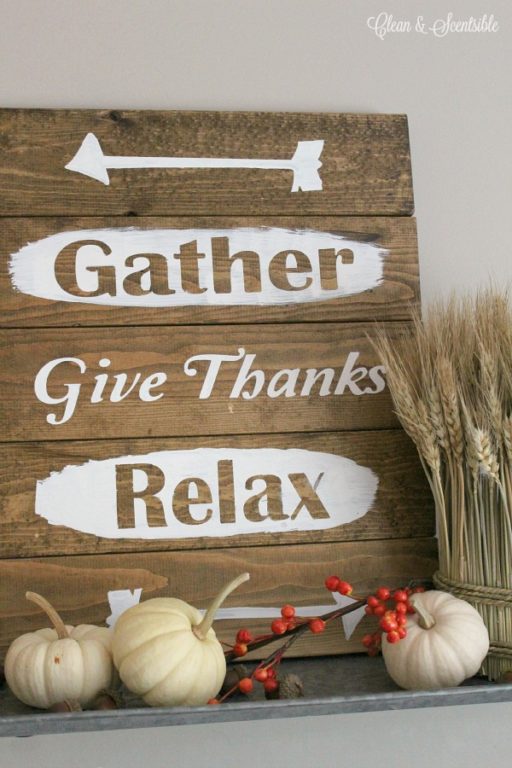 DIY Thanksgiving Signs to Grace Your Home - Mod Podge Rocks