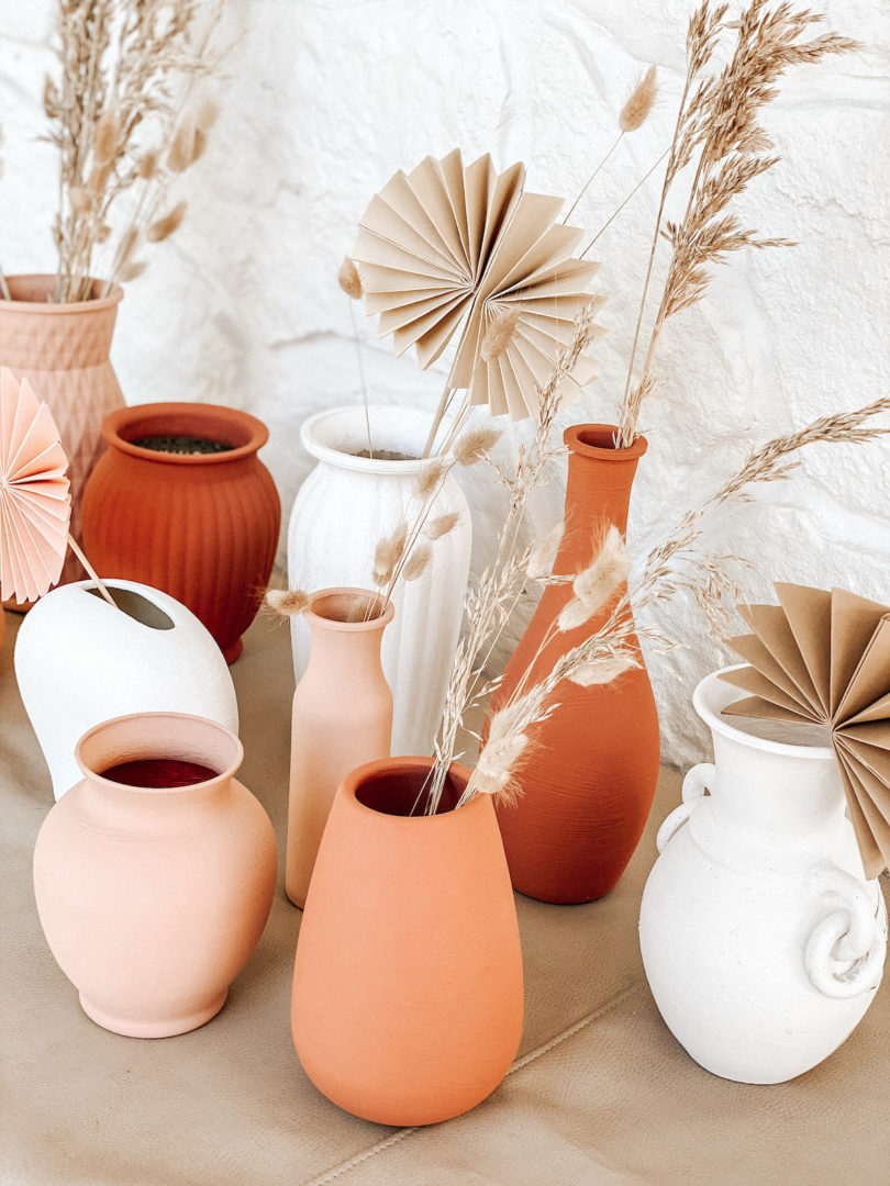 Decorate a Vase One of These Pretty Ways - Mod Podge Rocks