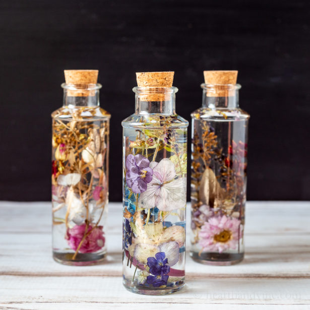 20+ Dried Flower Crafts for Decor or Gifts - Mod Podge Rocks