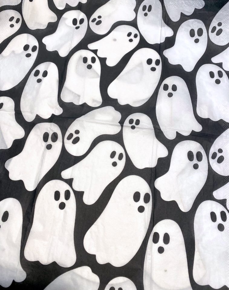 Dollar Tree Wooden Ghost Decor - Mod Podge Rocks