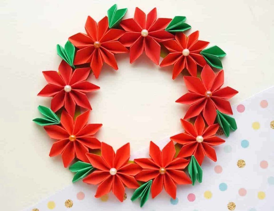 Poinsettia Crafts to Make for the Holiday - Mod Podge Rocks